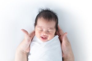 How to Know If Your Newborn is Full? - Confinement Nanny Singapore